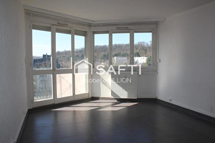 Appartement 2 pièces à vendre à Nogent-sur-Oise, Mairie, République