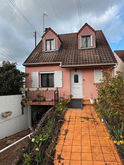 Maison à vendre - Égly - 4 pièces - 3 chambres