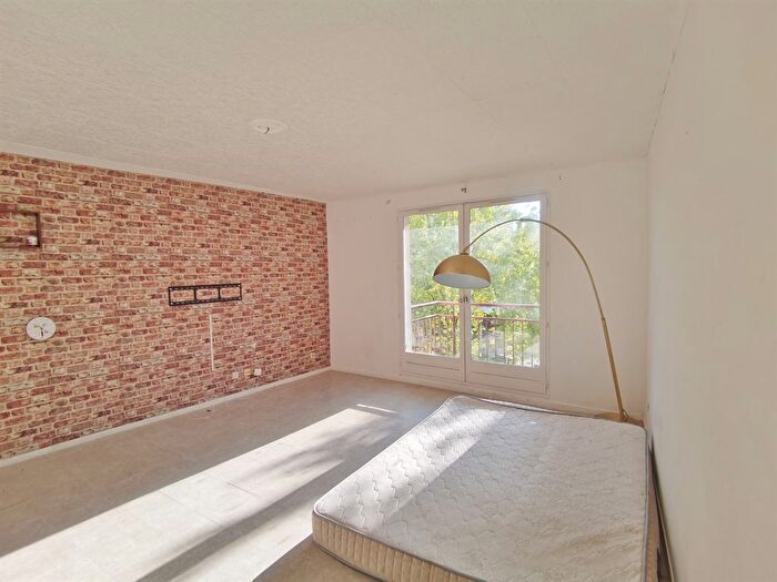 Appartement à vendre - Noisy-le-Grand, Ouest - 3 pièces - 2 chambres