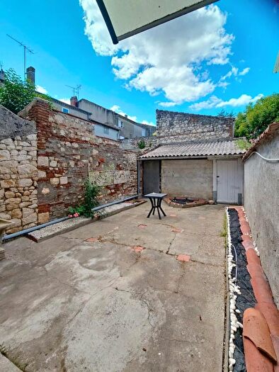 Appartement à louer - Agen, Les Pins, IUFM - 3 pièces - 2 chambres