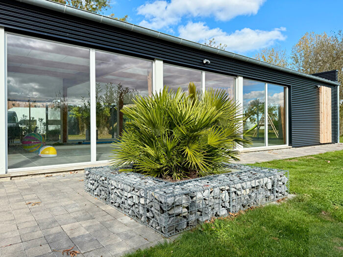 Maison à vendre - Hangest-en-Santerre - 5 pièces - 4 chambres