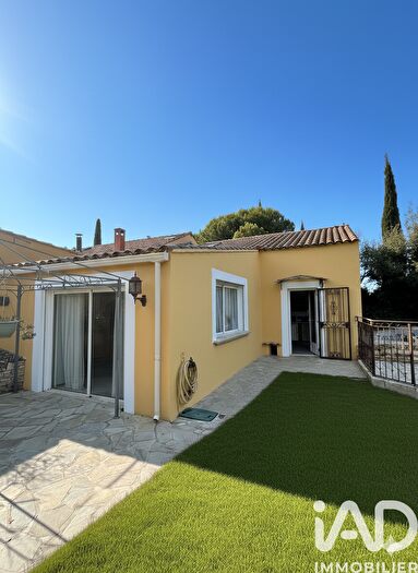 Maison à vendre - Velaux - 5 pièces - 4 chambres