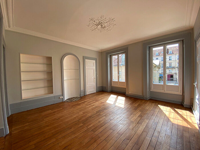 Besançon, Boucle, Chapelle des Buis : Appartement 4 pièces à louer