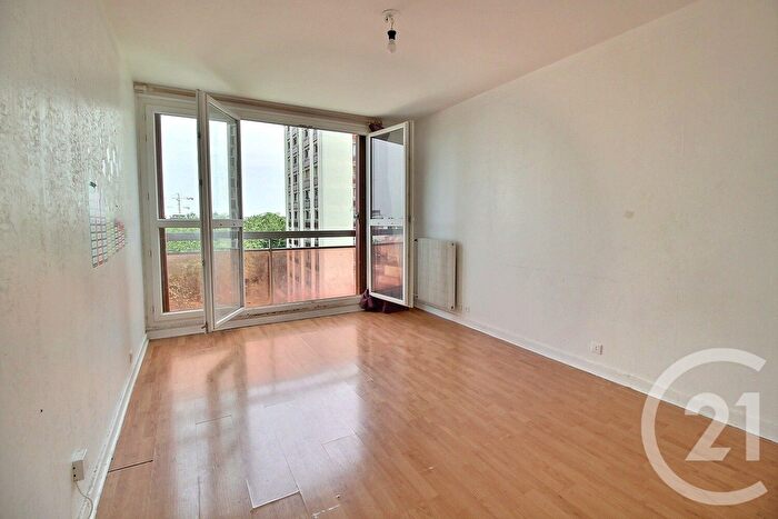 Appartement 2 pièces à vendre à Pantin, Limites