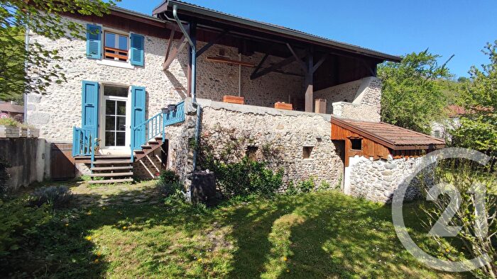 Maison à vendre - La Buissière - 6 pièces - 4 chambres