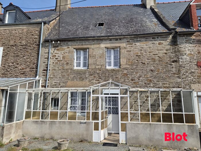 Maison 4 pièces à vendre - La Richardais