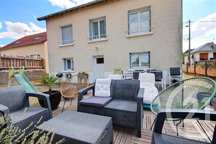 Blois, Vienne, Bas-Rivière : Maison 6 pièces à vendre