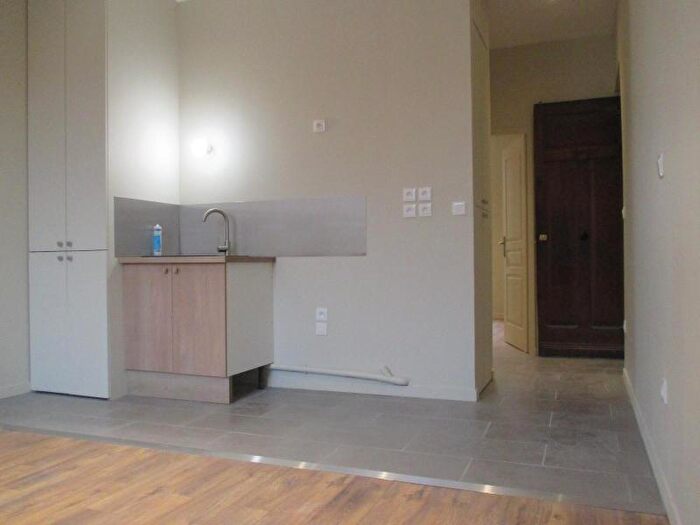 Oullins, Bussière, Cadière - Appartement 2 pièces à louer