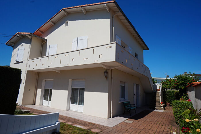 Appartement à louer - Royan, Marne-Yeuse, Royan - 3 pièces - 2 chambres