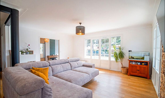 Maison à vendre - Ychoux - 6 pièces - 4 chambres