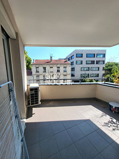 Villeurbanne, République, Tolstoi - Appartement 3 pièces à louer