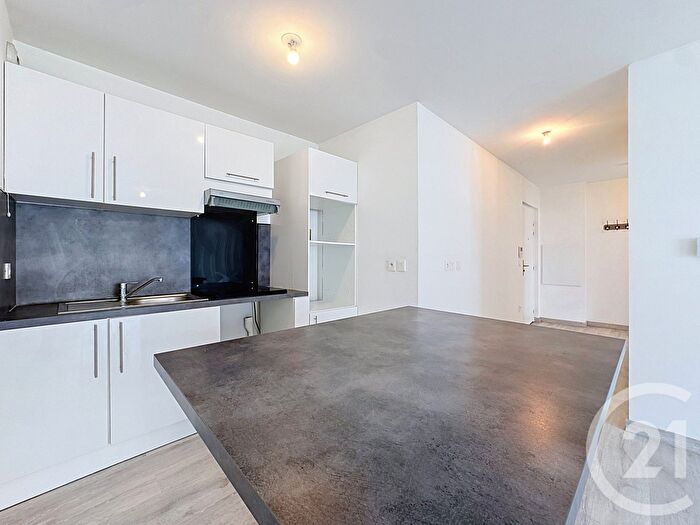 Appartement 3 pièces à vendre à Neuilly-Plaisance, Bel Air, Clémenceau, Carnot