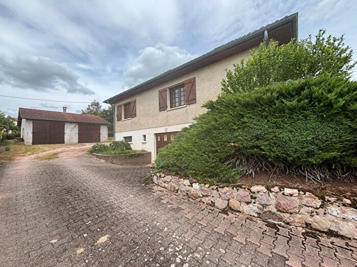 Maison 4 pièces à vendre à Lapalisse