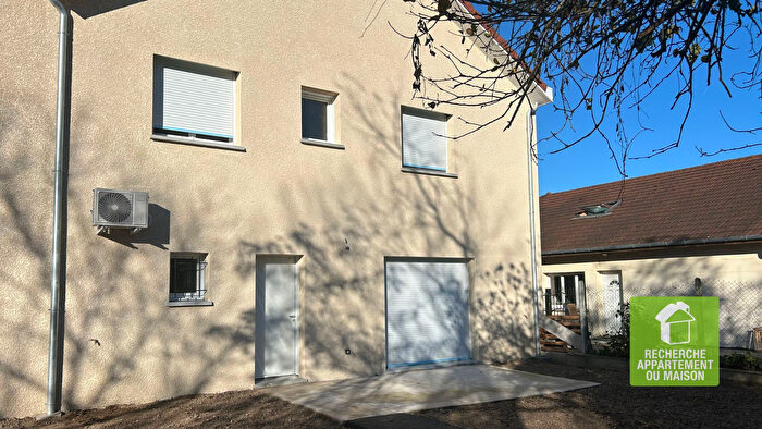 Maison à louer - Morestel - 4 pièces - 3 chambres