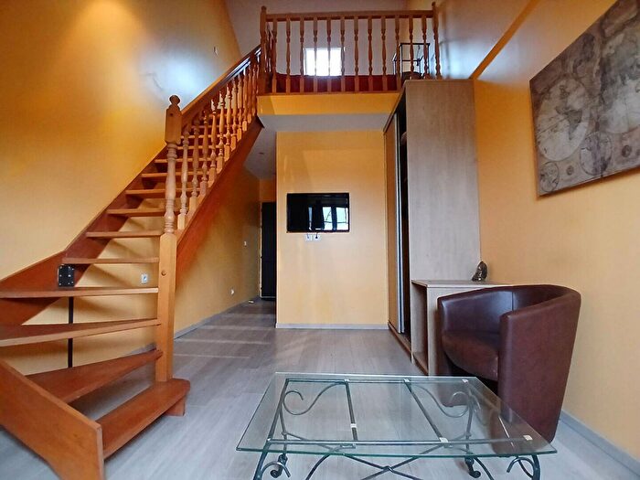 Appartement à louer - Neuville-sur-Oise - 1 pièce