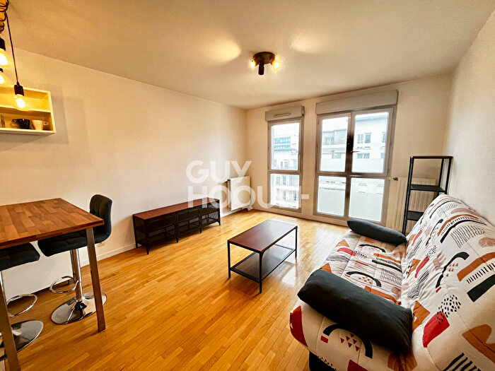 Appartement à louer - Massy, Centre-ville - 2 pièces - 1 chambre