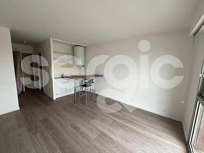 Amiens, Centre-ville : Appartement 1 pièce à louer