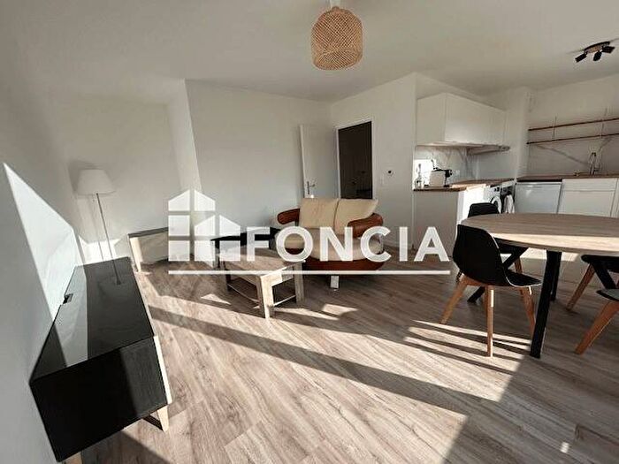 Appartement à louer - Hôtel de Ville, Créteil - 3 pièces - 2 chambres