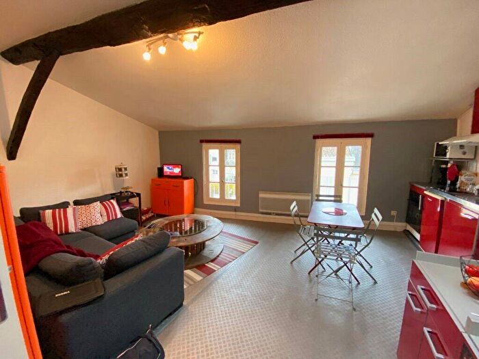 Appartement à louer - Centre-Hôtel de Ville, Limoges - 1 pièce - 1 chambre