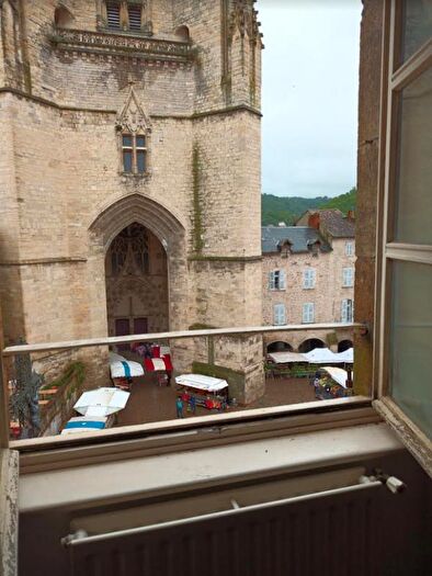 Appartement à louer - Villefranche-de-Rouergue, La Bastide - 2 pièces - 1 chambre