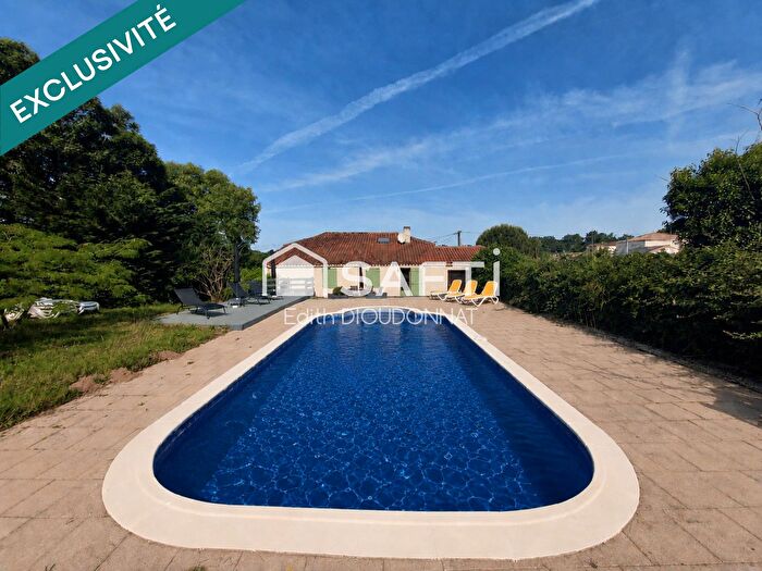 Maison 5 pièces à vendre - Le Champ-Saint-Père
