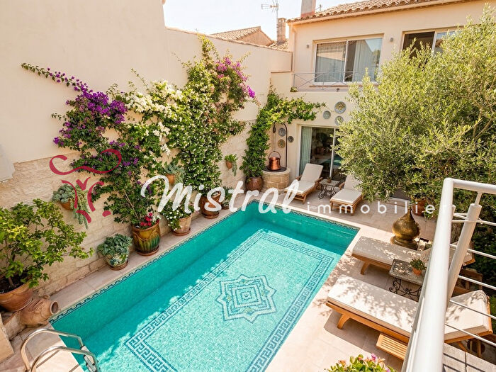 Maison 6 pièces à Aigues-Mortes, à vendre