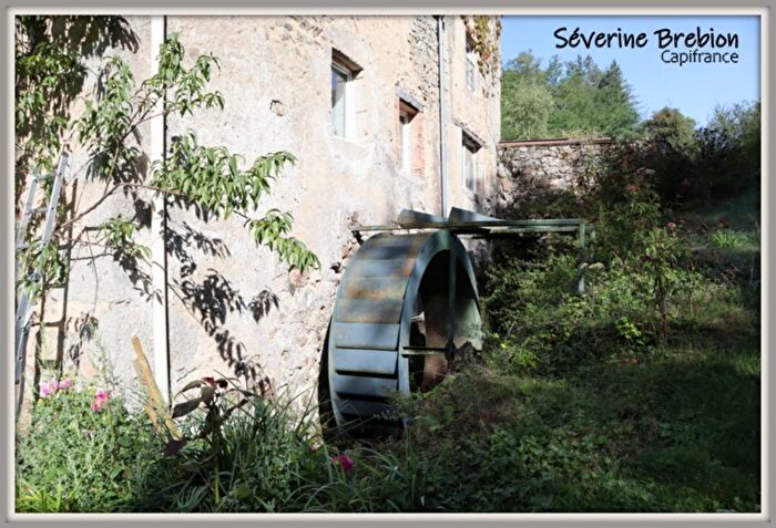 Saint-Rémy-sur-Durolle - Maison 6 pièces à vendre