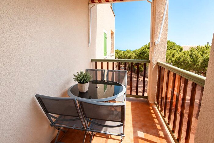 Fleury, Saint-Pierre, Les Cabanes : Appartement 2 pièces à vendre