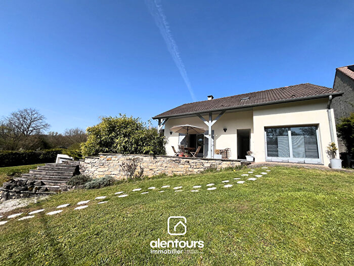 Maison 5 pièces à vendre à Crévéchamps