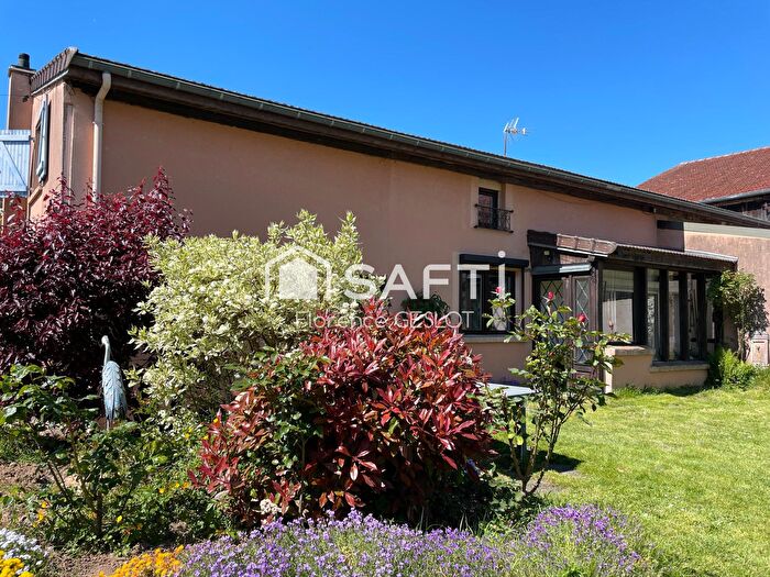Maison 8 pièces à vendre à Bullion