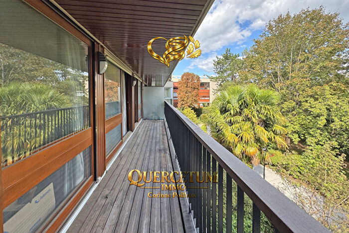 Appartement 5 pièces à vendre à Rocquencourt