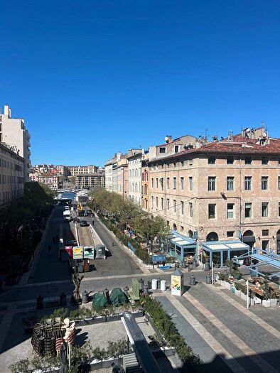 Appartement à louer - Opéra, Marseille er arrondissement - 2 pièces - 1 chambre