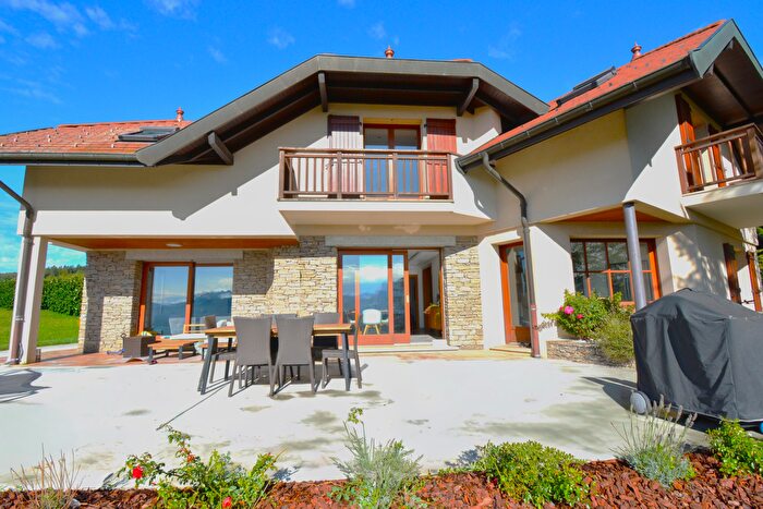 Maison à vendre - Pringy - 5 pièces - 4 chambres