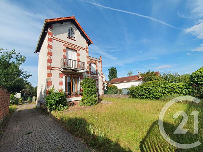 Maison à vendre - Le Mesnil-le-Roi - 10 pièces - 7 chambres