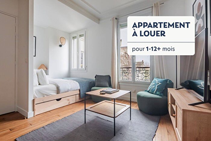 Appartement à louer - Grandes Carrières-Clichy, Paris ème arrondissement - 2 pièces - 1 chambre