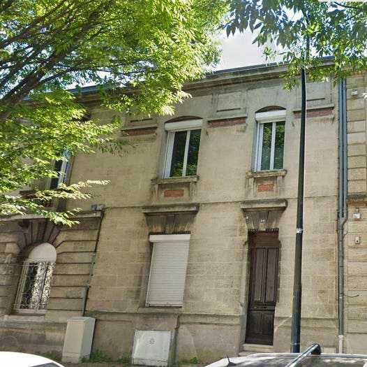 Maison 5 pièces à louer à Caudéran, Bordeaux
