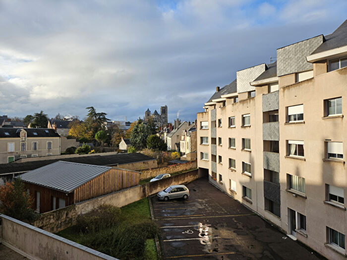 Appartement à vendre - Bourges, Centre-ville, Charlet, Lahitolle, Pignoux, Sembat - 1 pièce