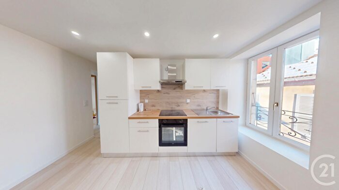 Appartement à vendre - Pontarlier, Les Pareuses, Toulombief, Les Etraches - 4 pièces - 2 chambres