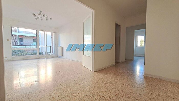 Appartement 4 pièces à vendre à Marseille 10ème, Saint-Tronc