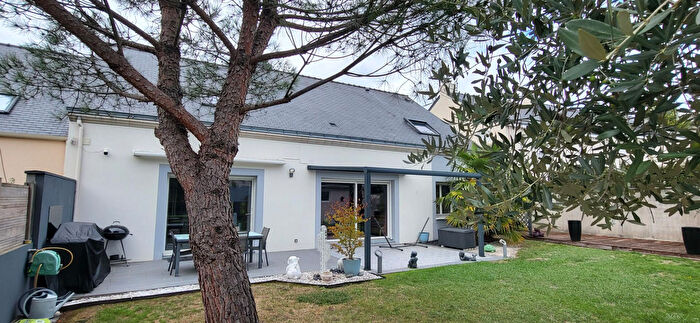 Maison 8 pièces à Sautron, à vendre