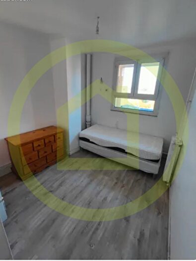 Appartement à vendre - Aulnay-sous-Bois - 5 pièces - 4 chambres