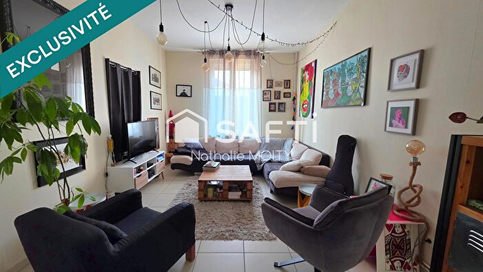 Maison à vendre - Saint-Quentin, Centre-ville - 7 pièces - 5 chambres