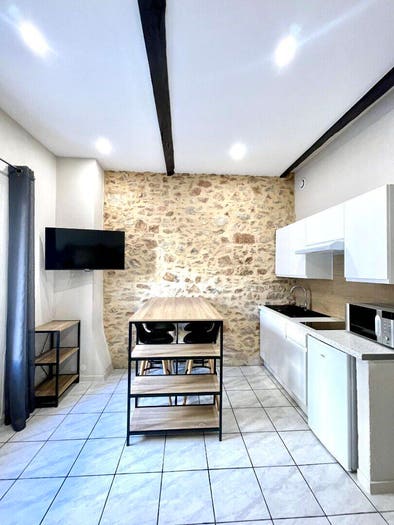 Appartement 2 pièces à louer à Mont Saint Clair-Hôtel de Ville, Sète
