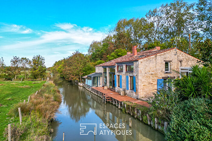 Maison à vendre - Maillezais - 8 pièces - 4 chambres