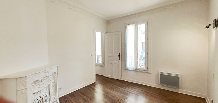 Appartement 2 pièces à Puteaux, République, à vendre