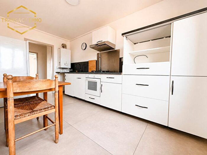 Appartement 3 pièces à vendre à Fontaine, La Poya, Plan, Vouillants