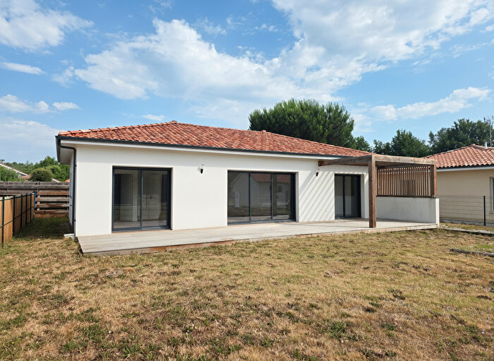 Maison 4 pièces à Vielle-Saint-Girons, à vendre