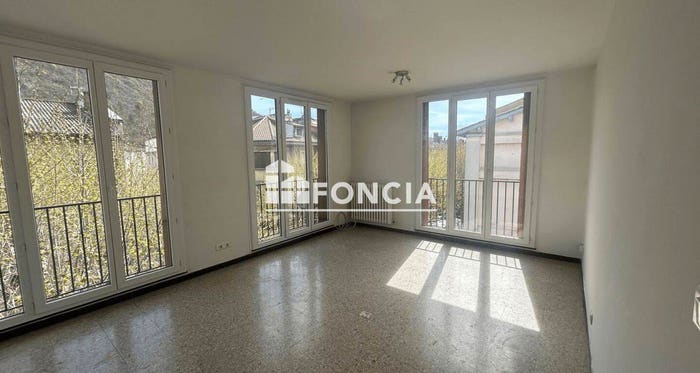 Centre Ville, Digne-les-Bains - Appartement 3 pièces à louer