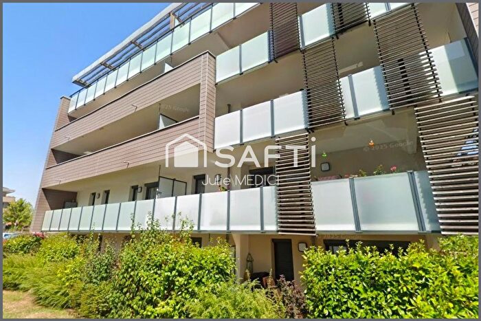 Appartement à vendre - Saint-Pierre-en-Faucigny - 4 pièces - 3 chambres