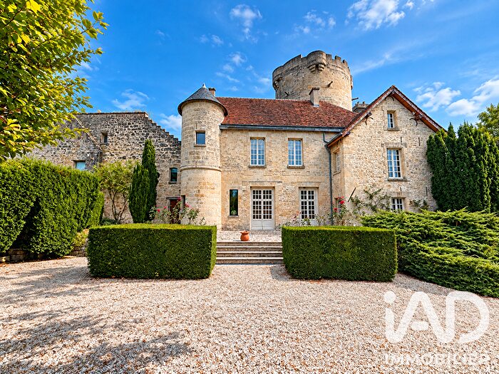Maison 17 pièces à vendre à Droizy